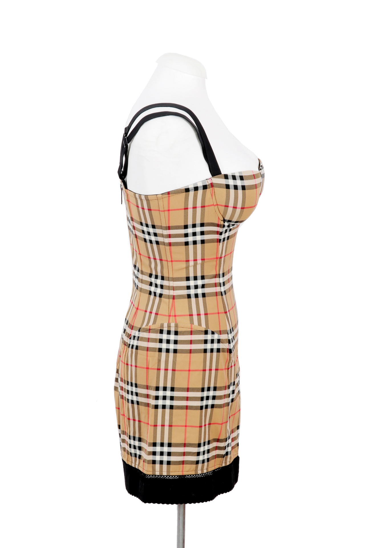 Arabia Finds | Burberry